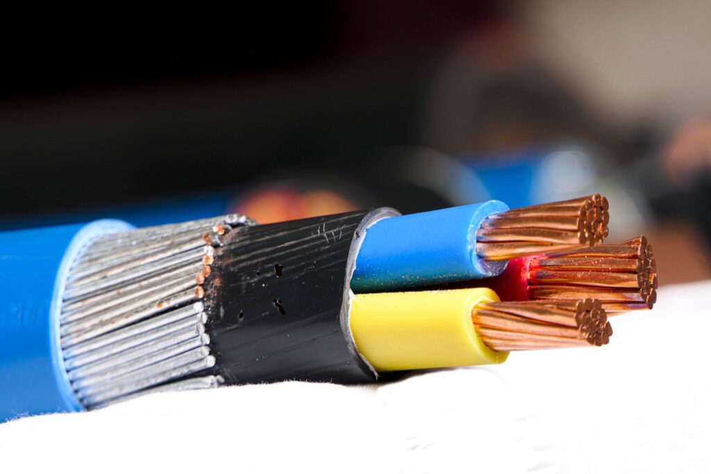 Armoured XPLE Multi-Core Low Voltage Power Cable 600/1000v | Metal ...